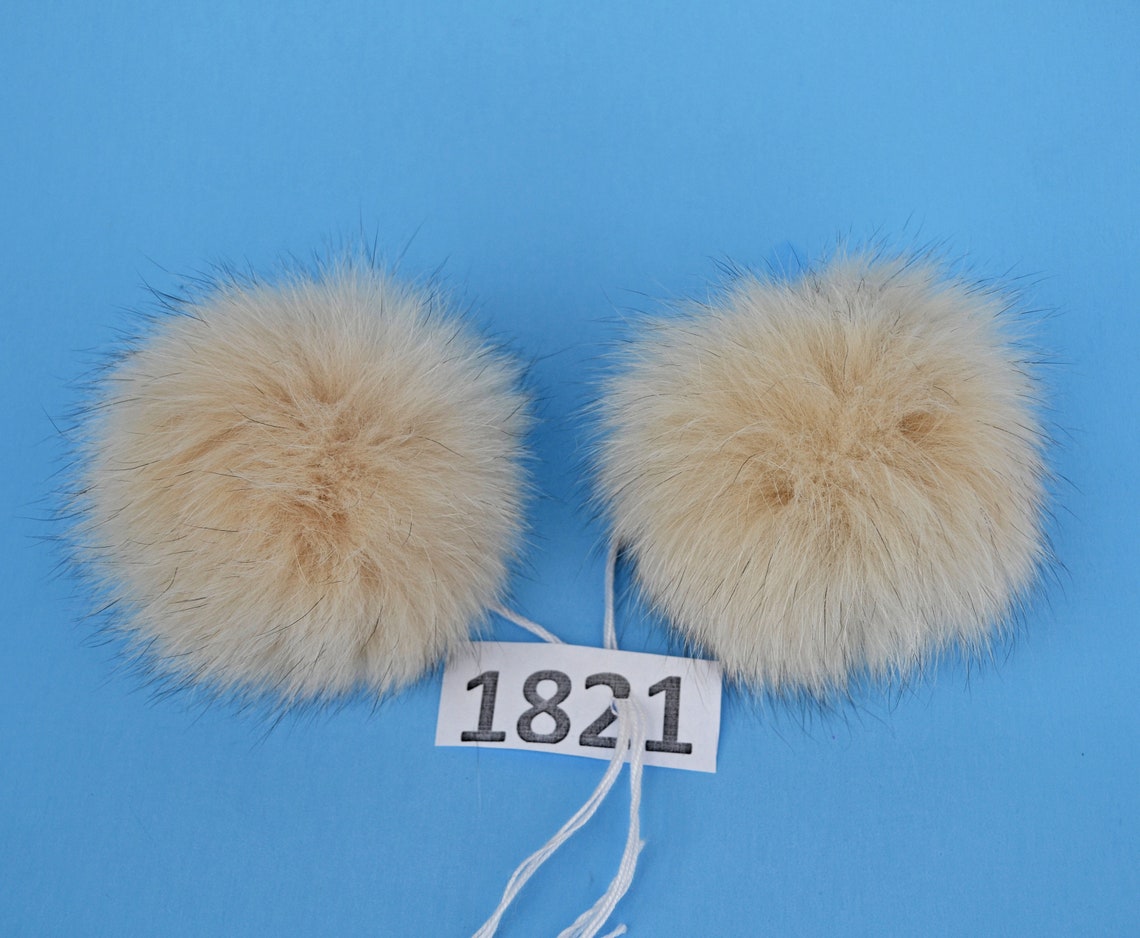 4,5" to 5" HIGHEST QUALITY FOX Pom Poms! Double Fox Fur Shiny Soft Pom ...