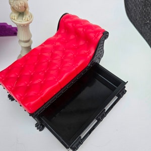 Monster High Secret Creepers Crypt Set With Clawdeen Pet, Playset for ...