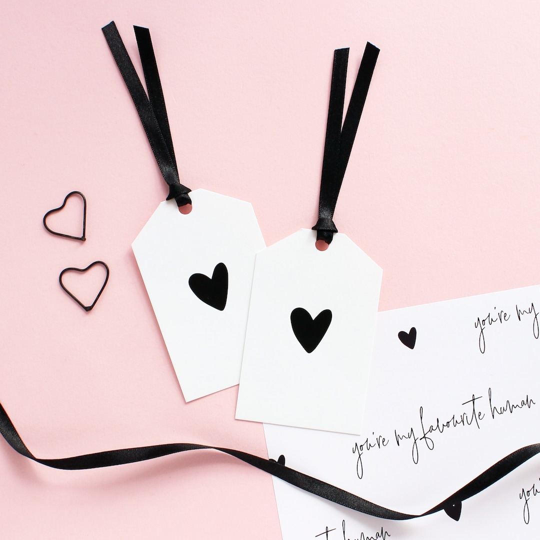 Black Heart Gift Tag With Ribbon - Etsy UK