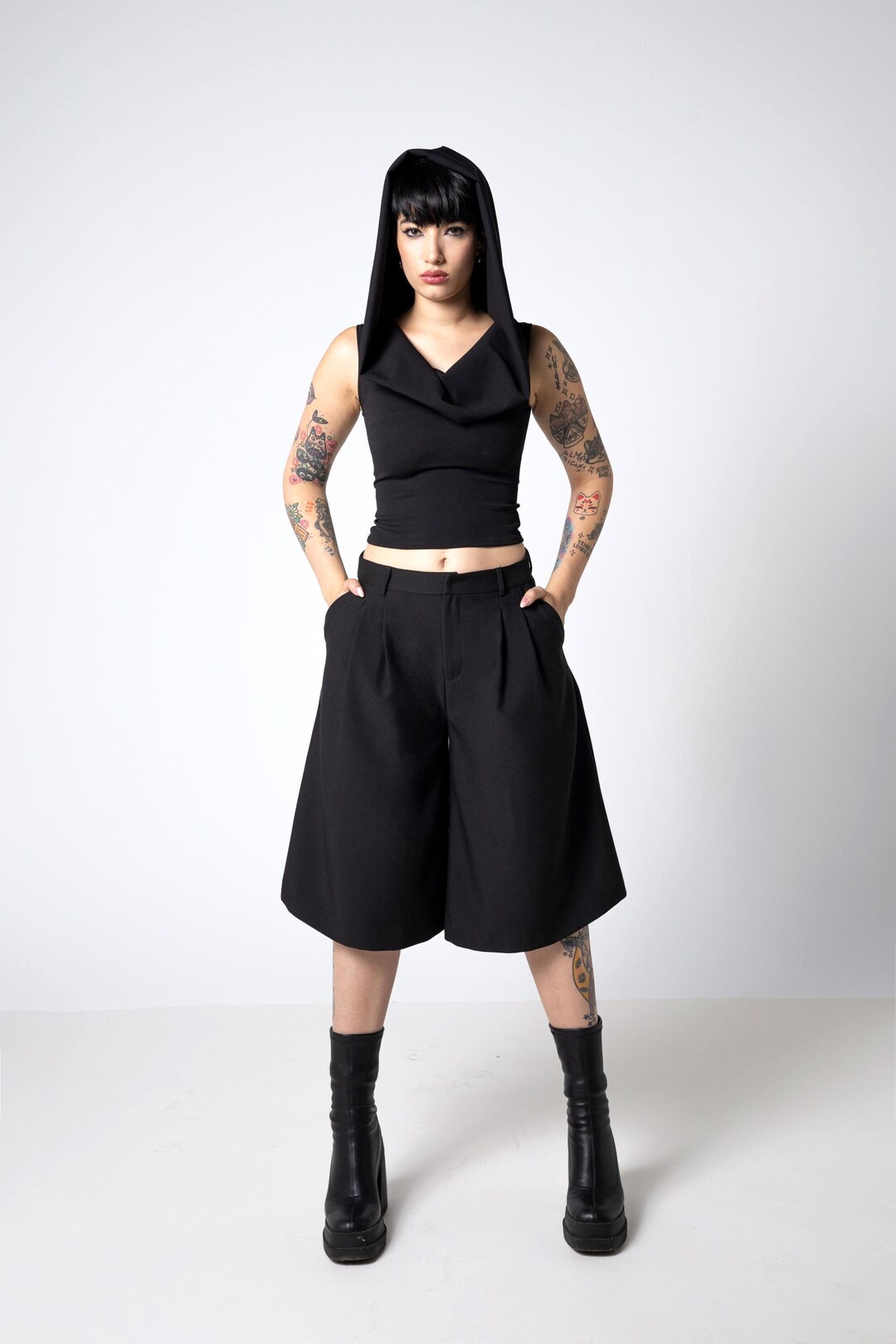 Tailored Black Culotte Shorts – Wide Leg Pleated Jorts | Minimalist ...