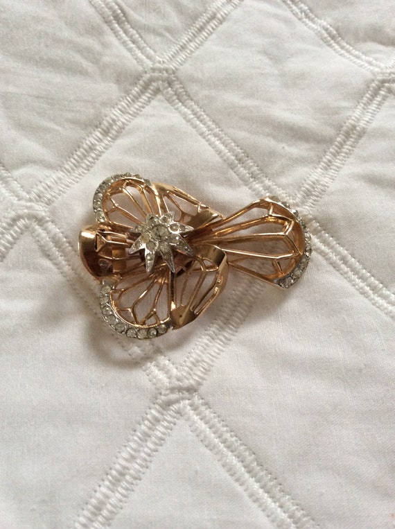 Rare JERAY Fur Clip * Guardian Angel Brooch - Gem
