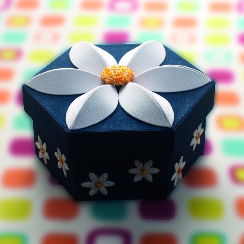 Cartonnage Tutorial of a Box With a Daisy Lid - Etsy