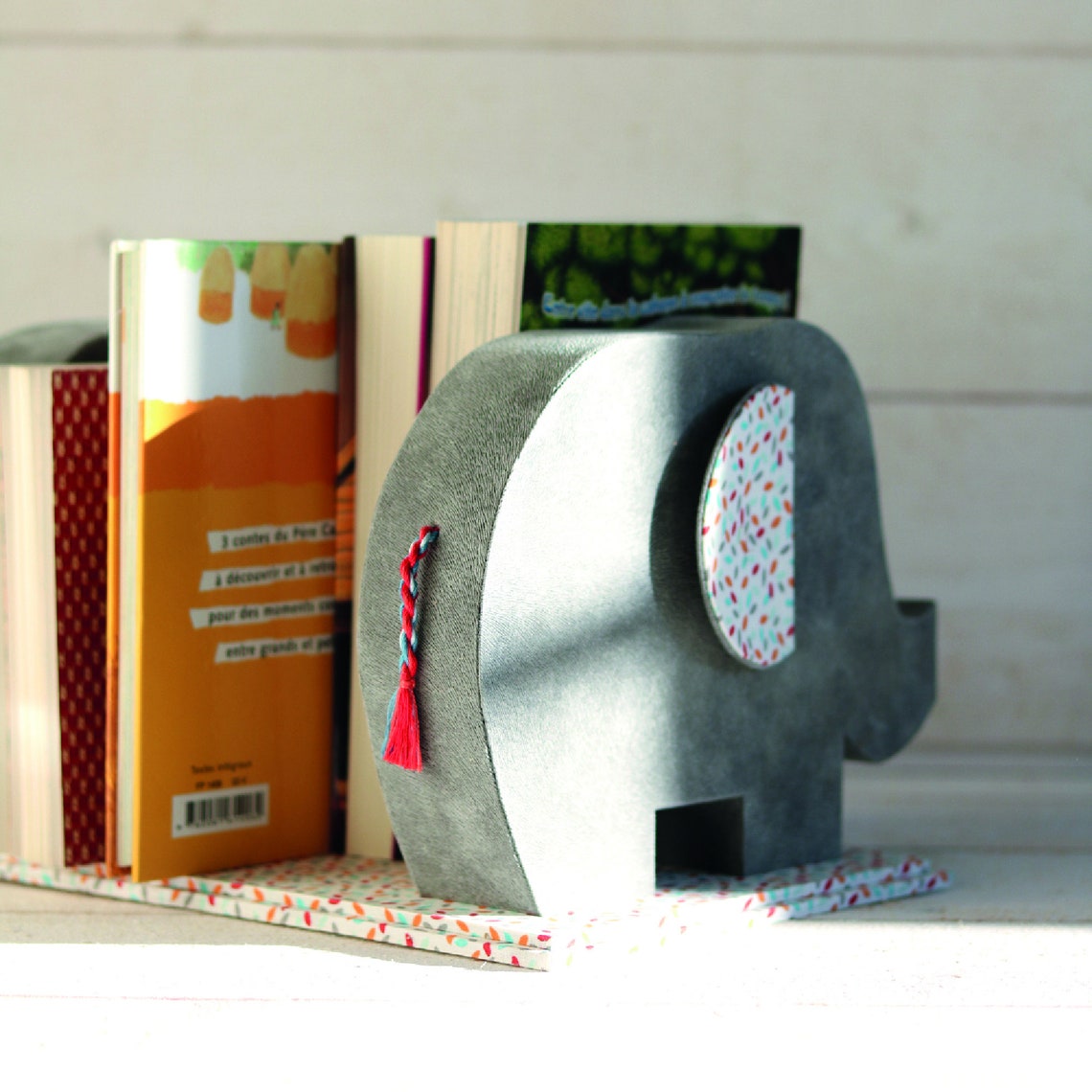 Cartonnage Tutorial in French to Make Bookends - Etsy