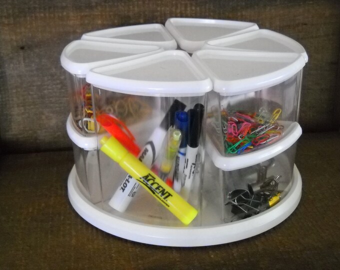 Lazy Susan Supply Carousel 9 Clear Wedge Shaped Storage Containers With ...