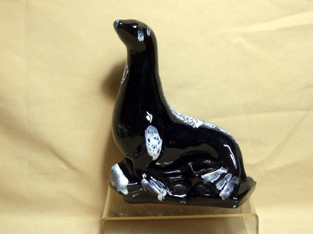 Blue Mountain Pottery Seal on a Rock 910 in Granite Glaze - Etsy