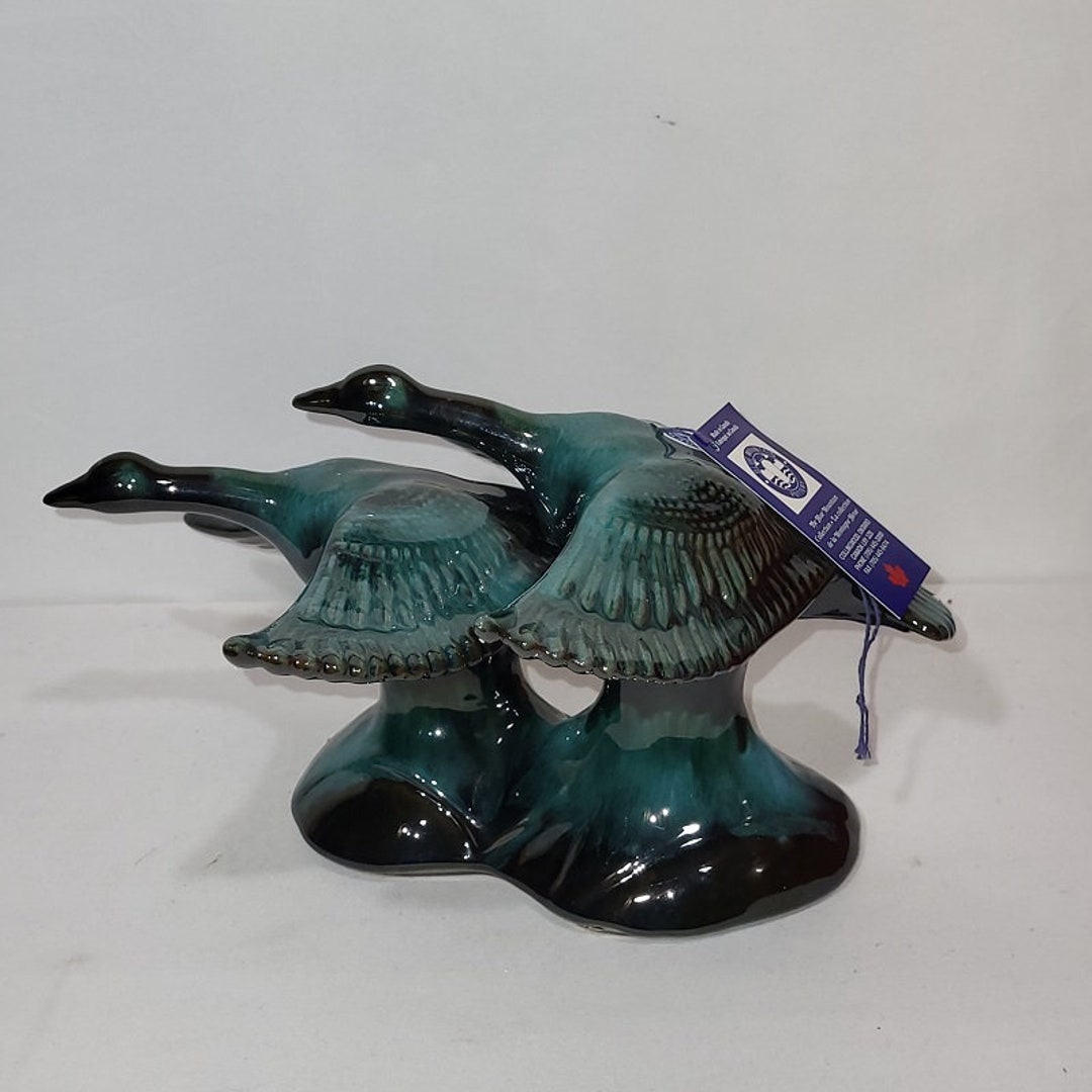 Blue Mountain Pottery Romar Collection free Spirit in Green Glaze - Etsy