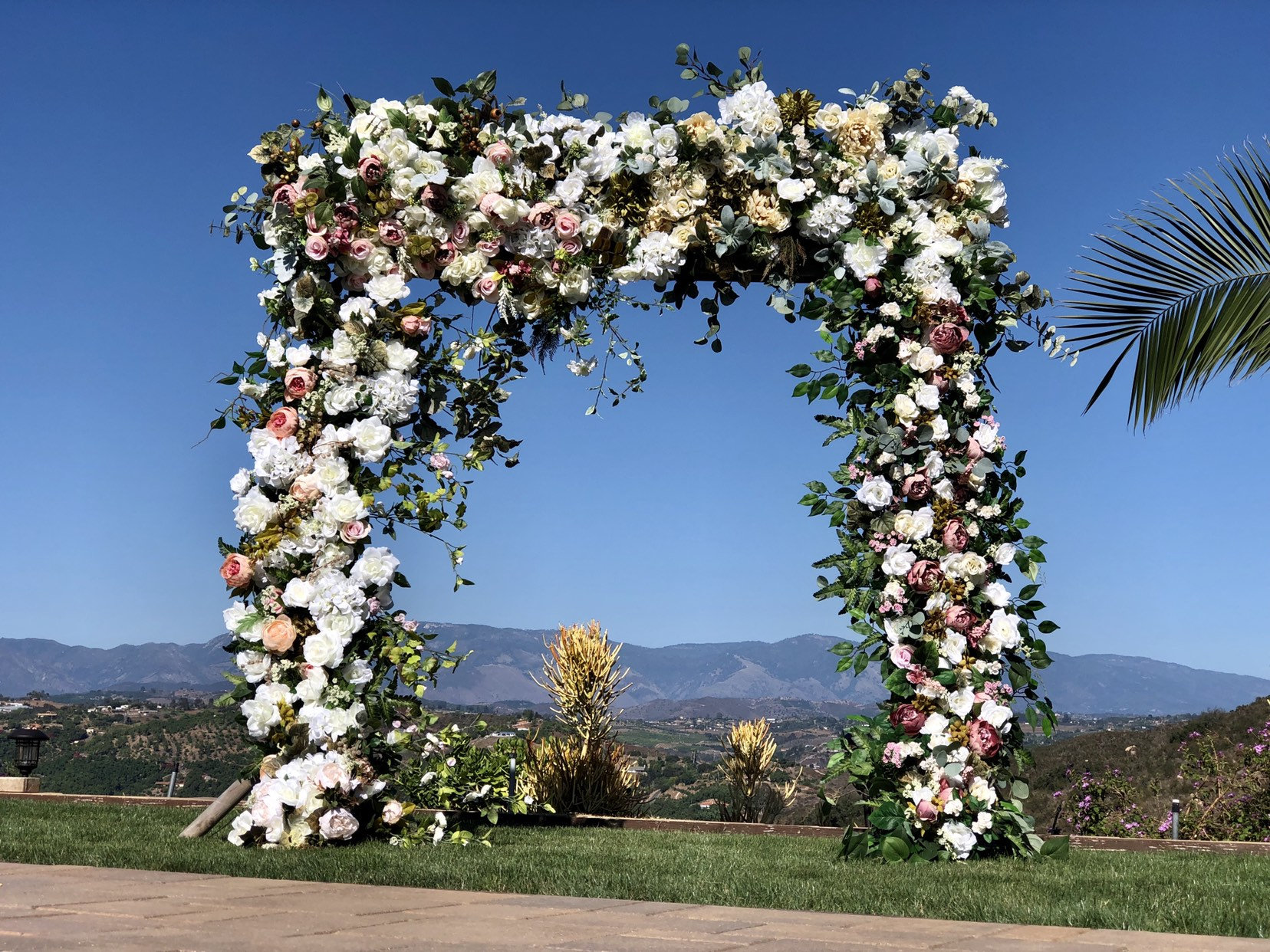 Luxury Wedding Flowers Wedding Arch Flower Package Event | Etsy