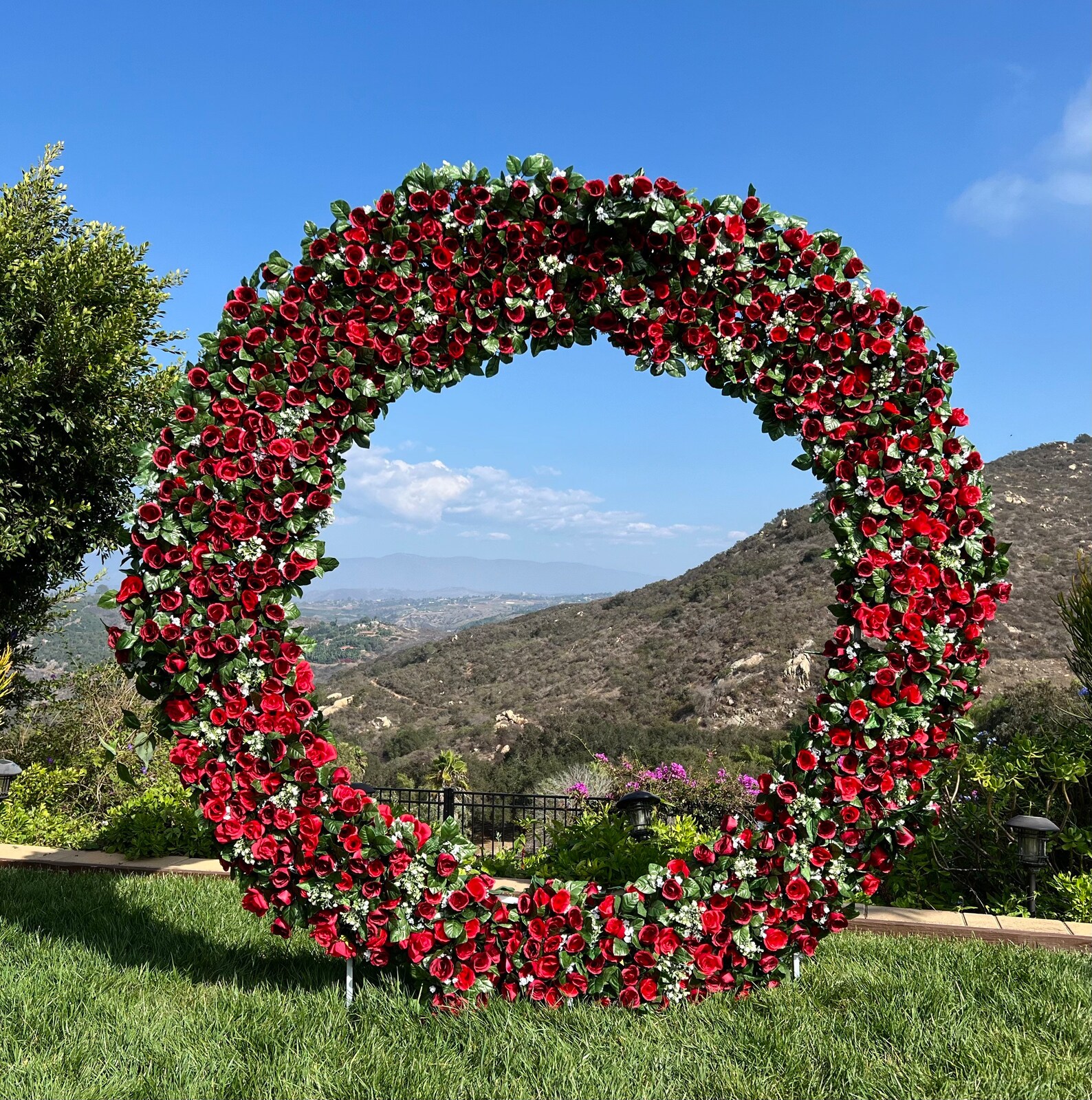 Luxury Red Rose Circle Arch Wedding Ceremony Flowers, Party Event ...