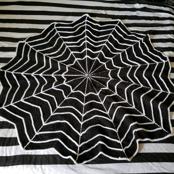 Crochet Spider Web Blanket - Etsy