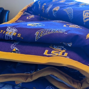 Handmade LSU Blanket - Etsy