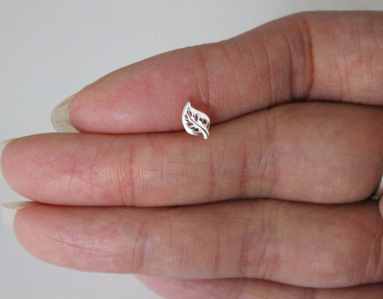 Tragus Cartilage Earring Tiny Leaf Cartilage Earring Tiny - Etsy