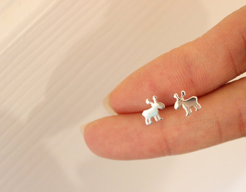 Moose Stud Earrings Tiny Stud Earrings Animal Earrings Gift - Etsy