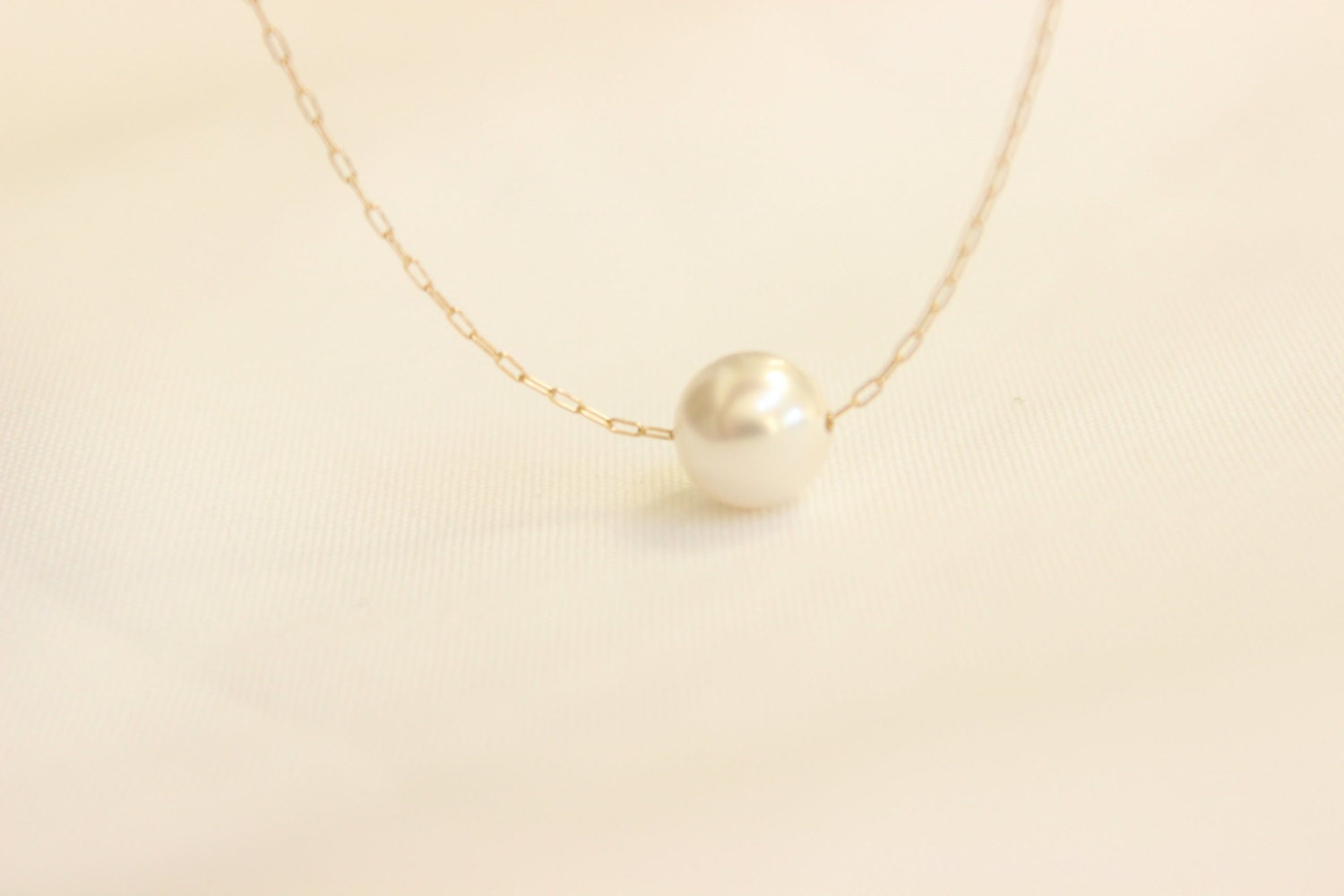 Floating Pearl Necklace, Classic Pearl Necklace, One Pearl Necklace ...
