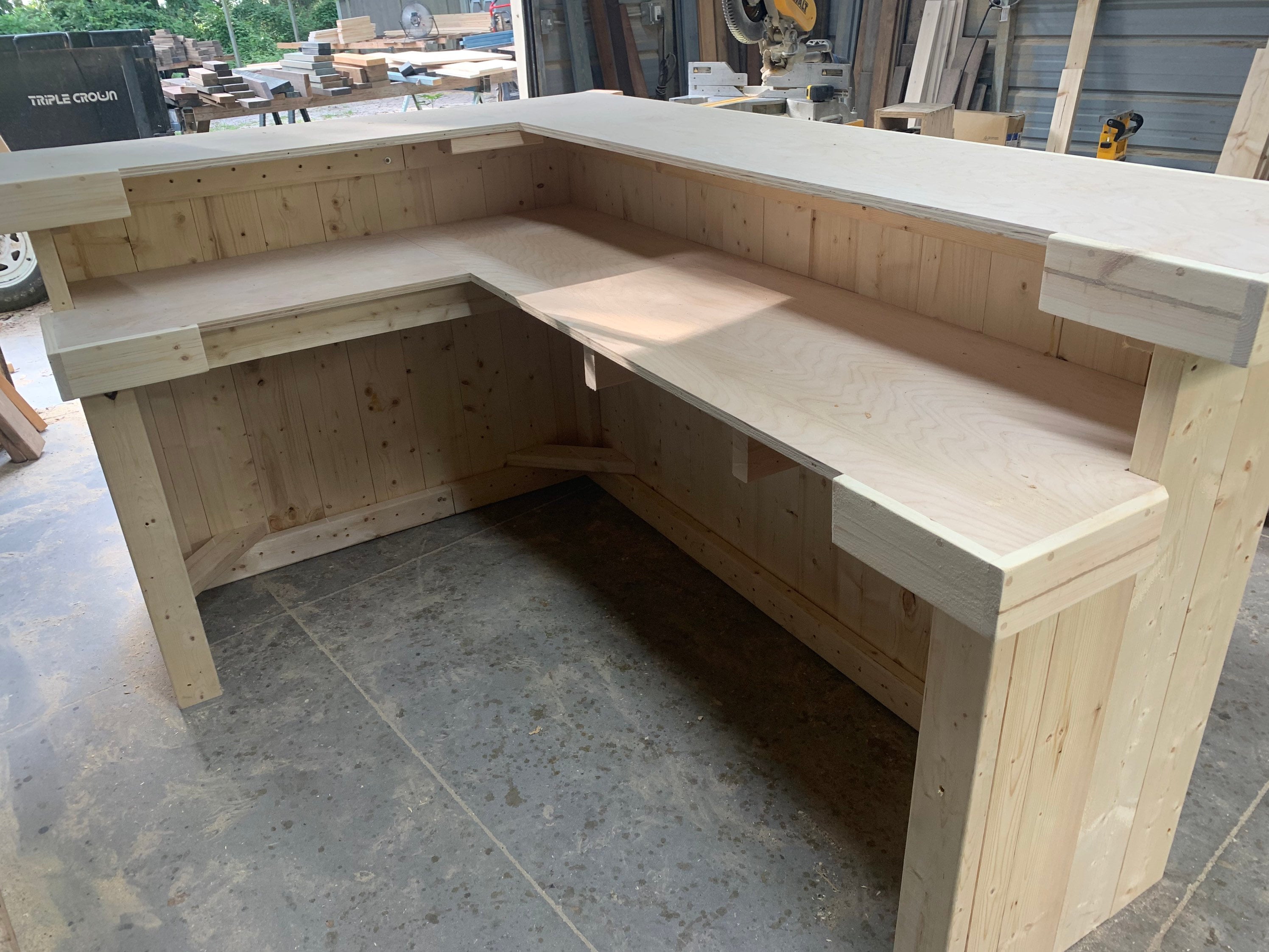 Kitchen Smooth Top L-Shape Small Unfinished - Rustic style 2-Level bar