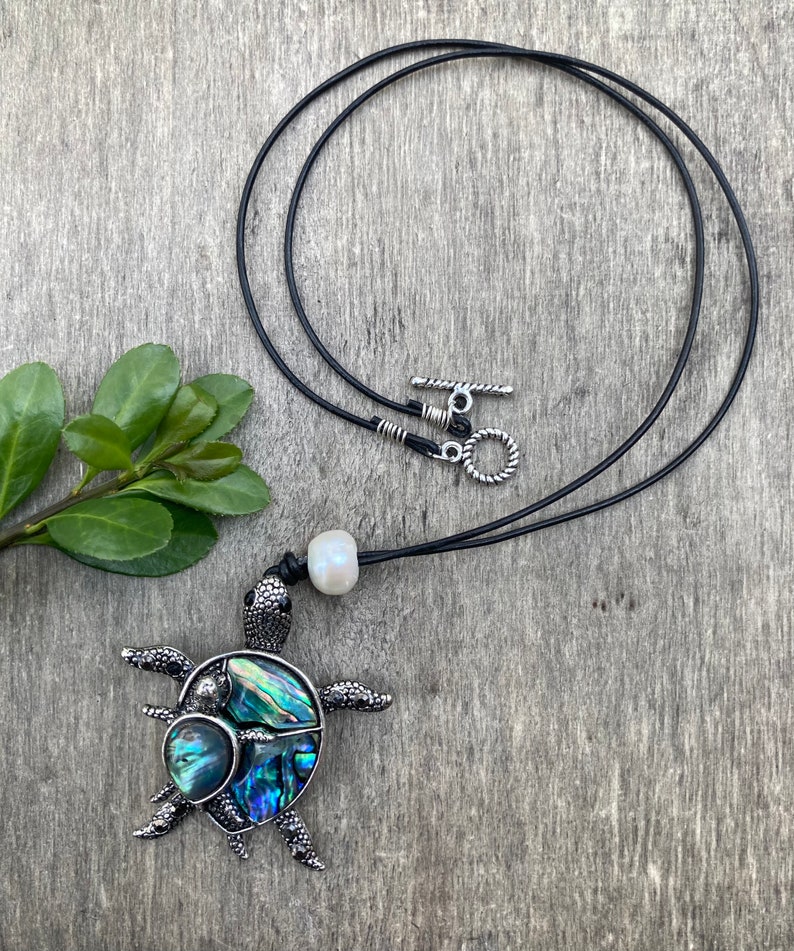 Abalone Shell Turtle Necklace | Turtle Jewelry | Jewelry for Mom ...