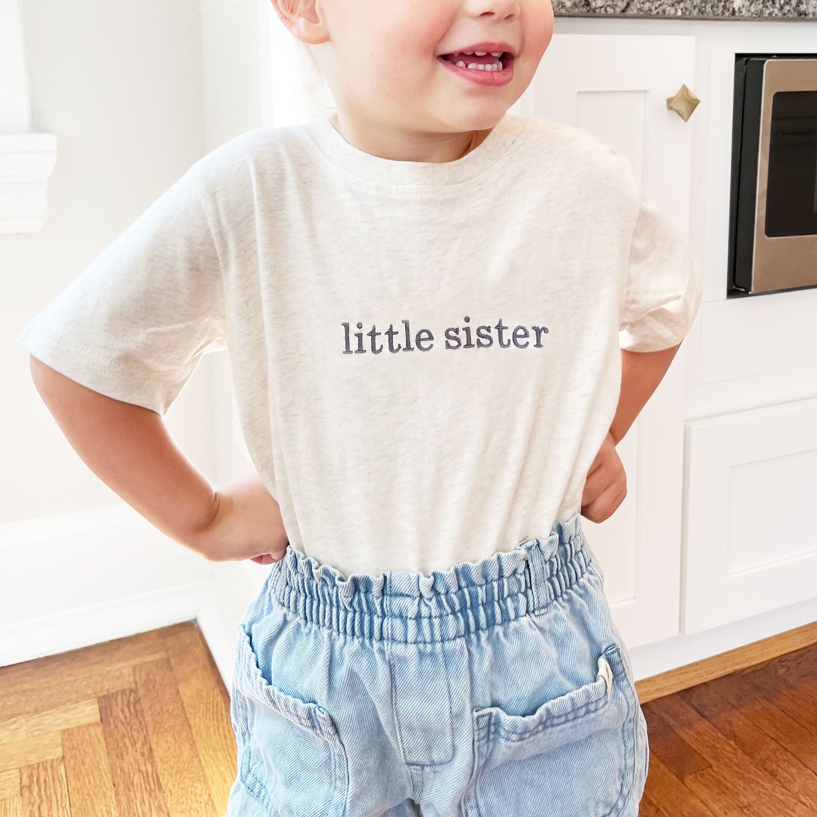 Embroidered Minimal Sibling T-shirt | Family Photos and Casual Outfits ...