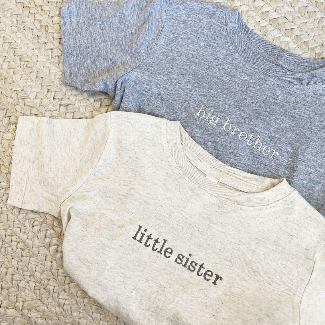 Embroidered Minimal Sibling T-shirt | Family Photos and Casual Outfits ...