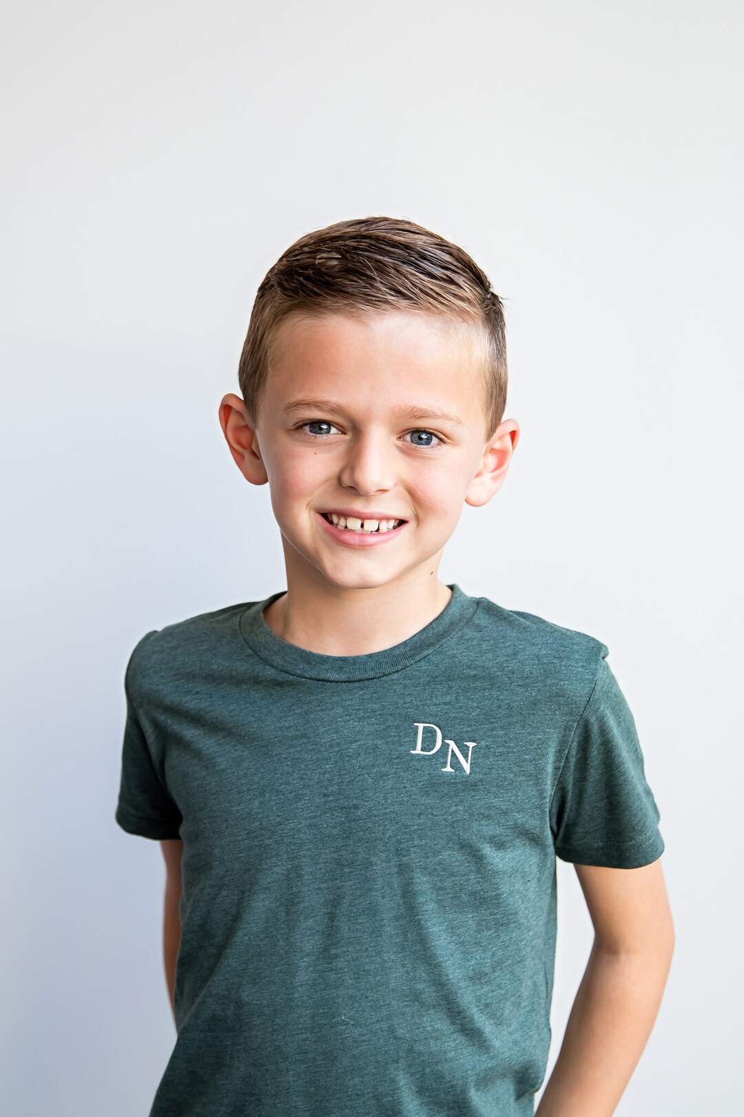 Girls Youth Monogrammed Crew Neck T-shirt Multiple Colors - Etsy