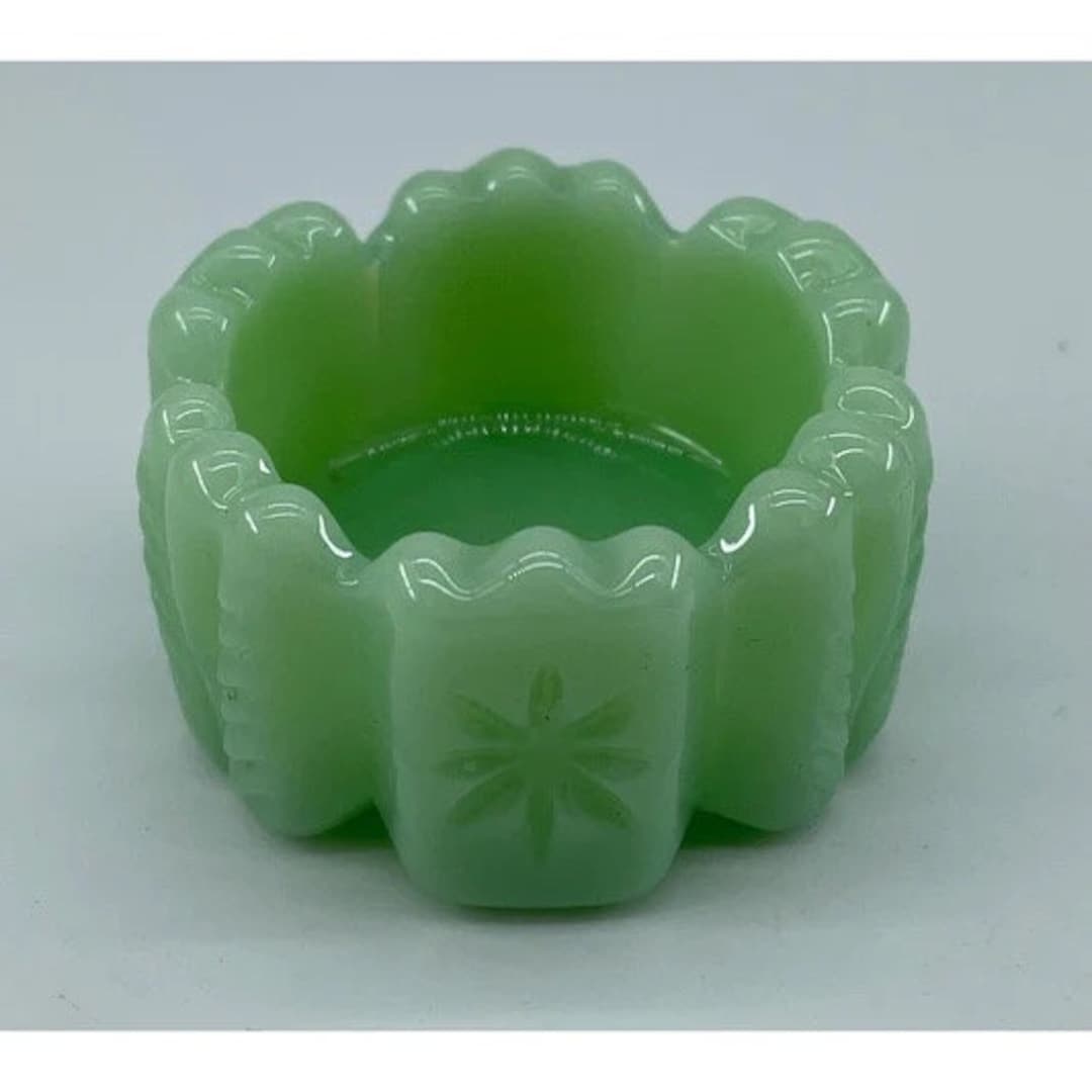 Jadeite Glass Salt Cellar Star V Design - Etsy
