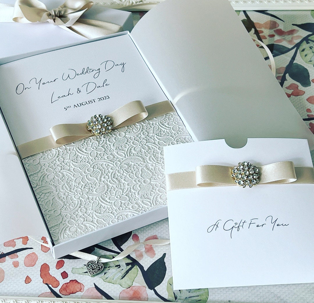 Luxury Wedding Card for a Special Couple - Etsy UK