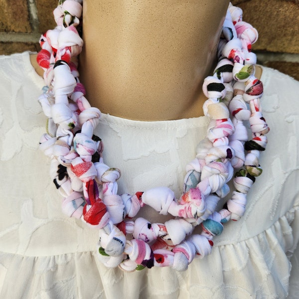 Fabric Necklace - Etsy