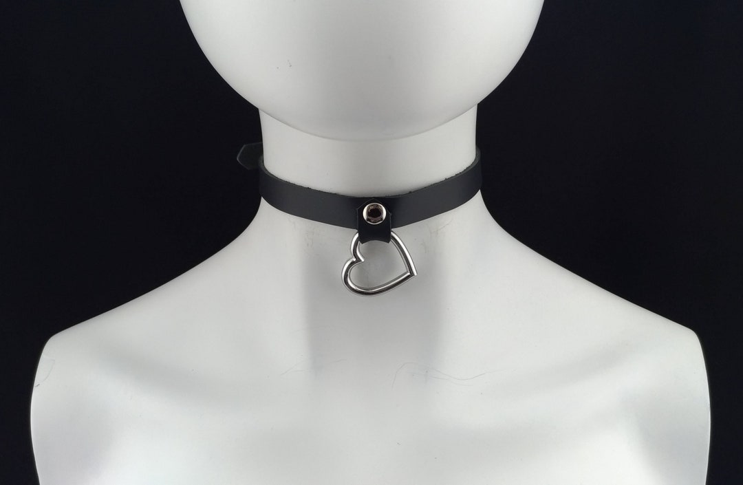 Heart Choker Genuine Leather - Choker Collar Black Leather Heart Choker ...