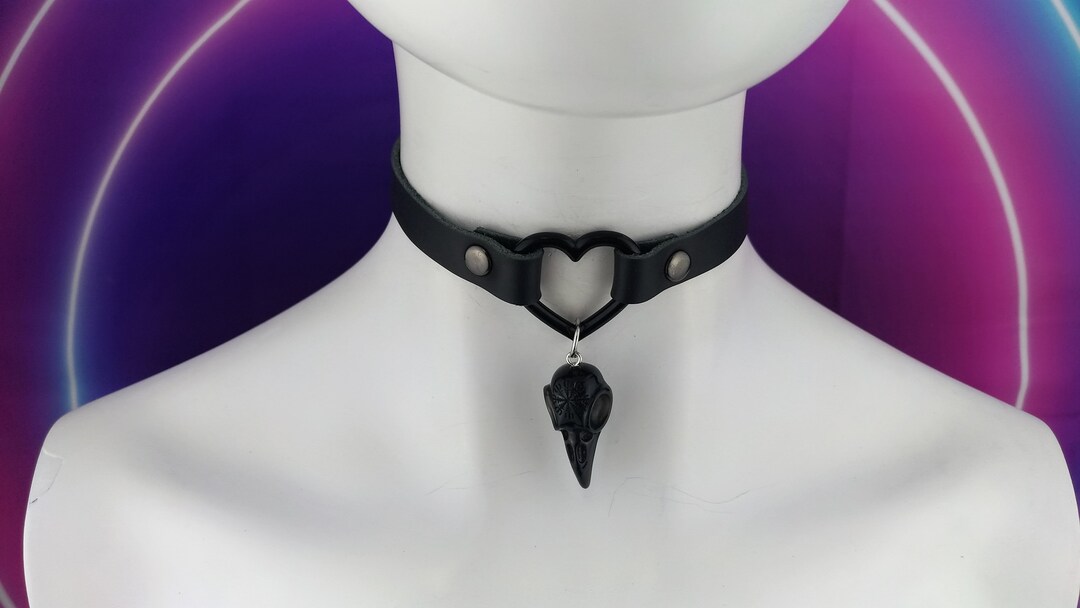 Heart Choker Genuine Leather - Choker Collar Black Leather Heart Choker ...