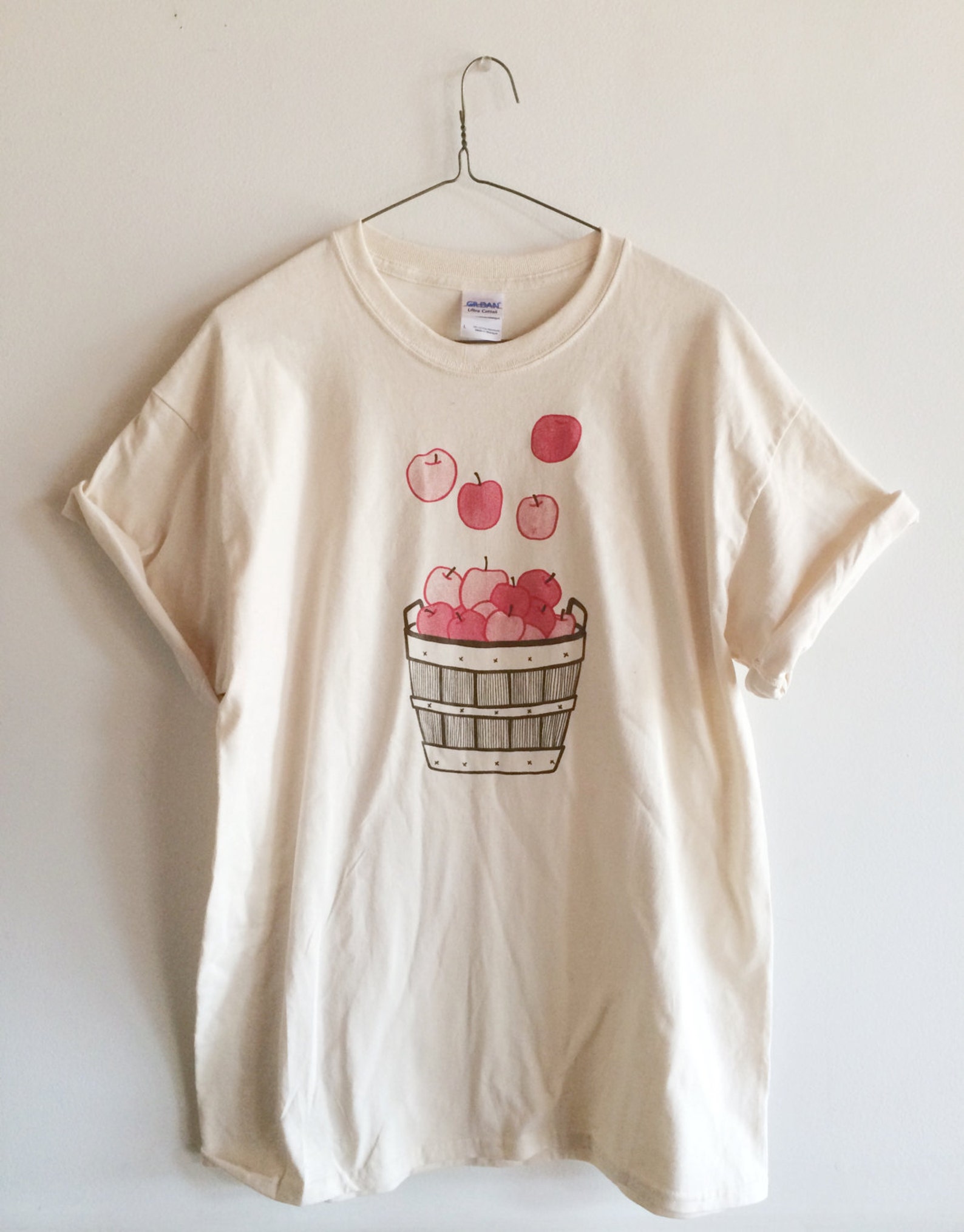 Apple Shirt Fruit Shirt Food Shirt Screen Printed T Shirt - Etsy
