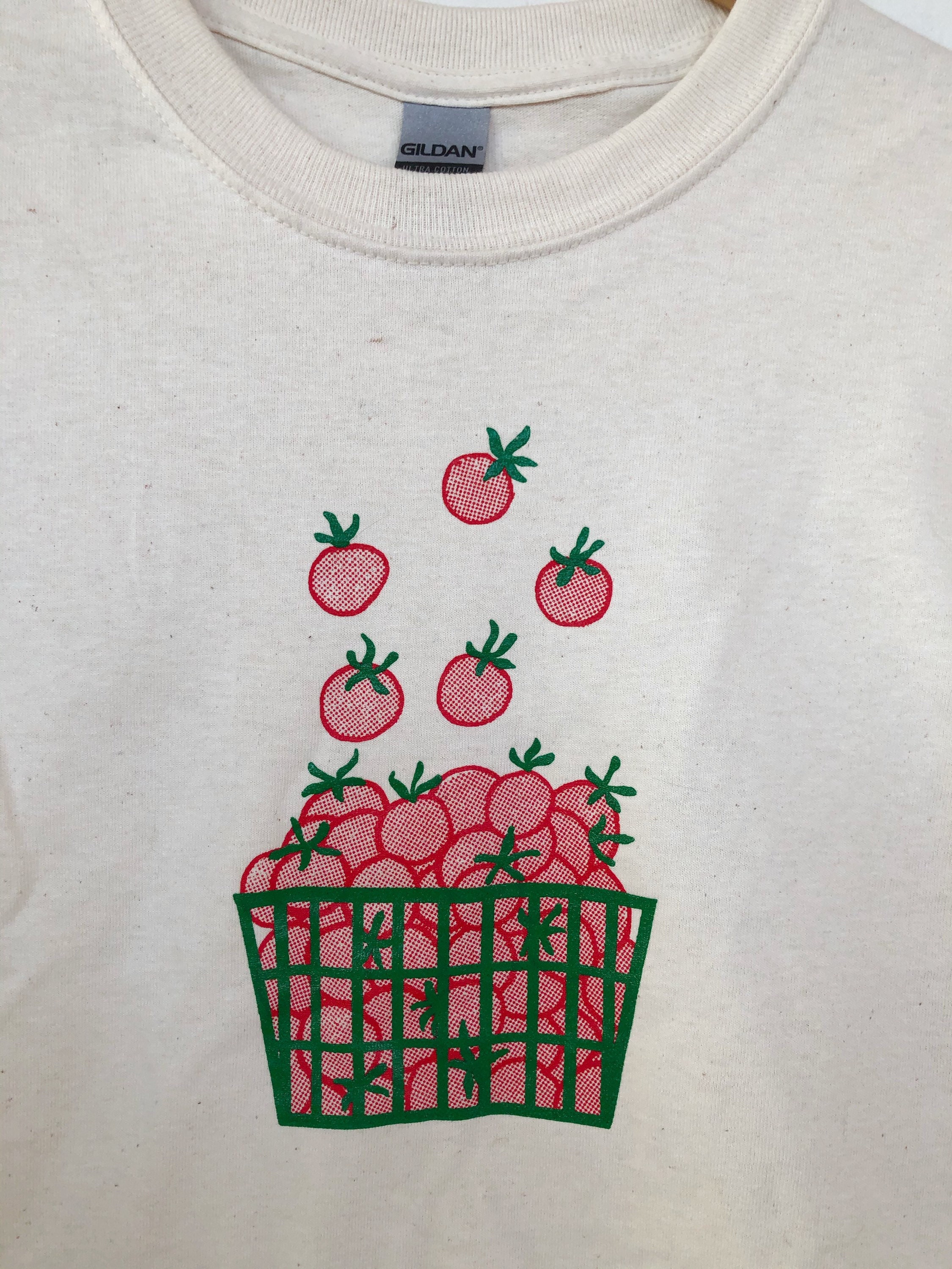 Tomato Shirt, Graphic Tee, Vegetable Screen Print Shirt, Clothing ...