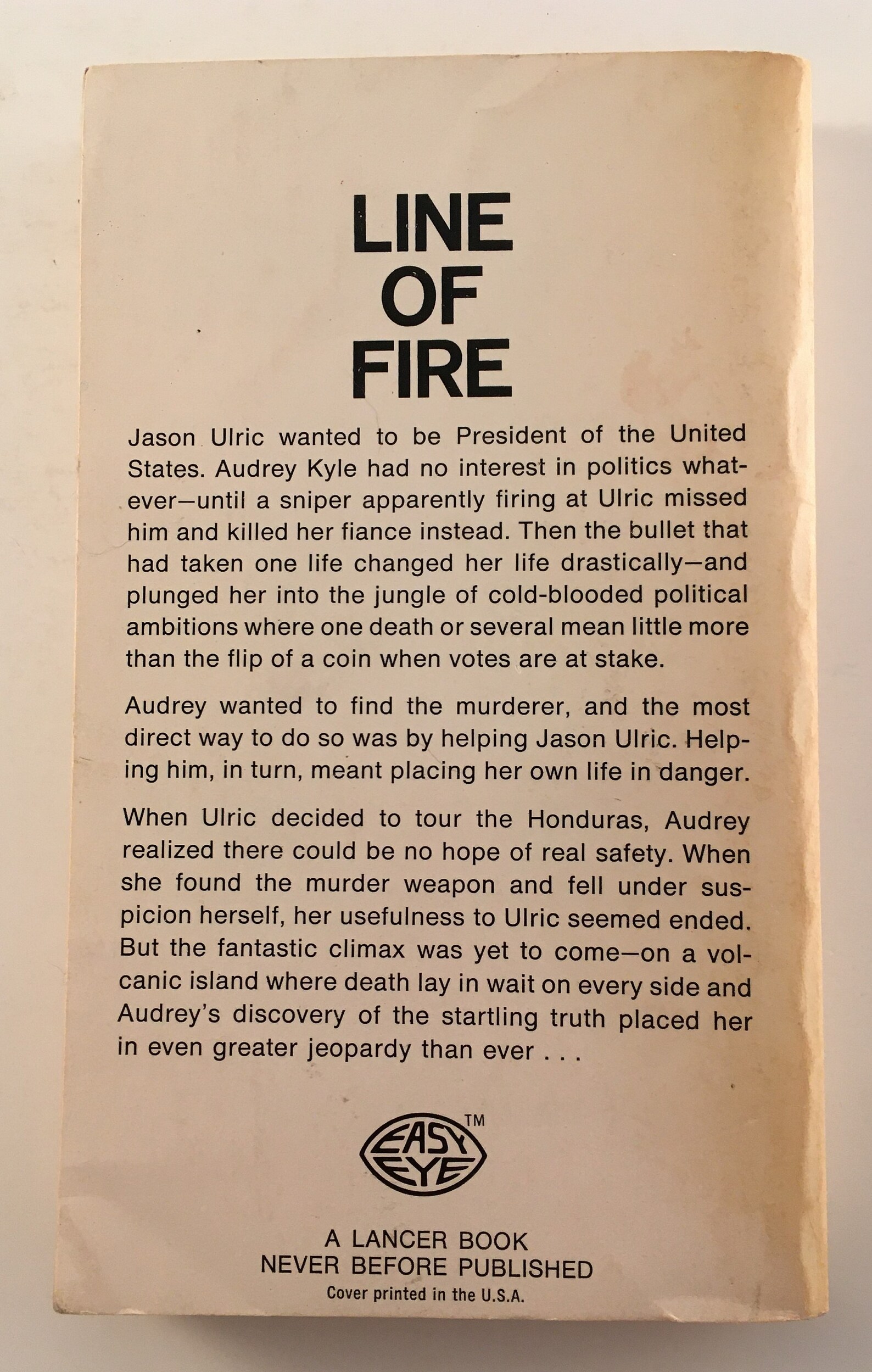 Beloved Traitor by Evelyn Bond PB Paperback 1967 Vintage Gothic Romance ...