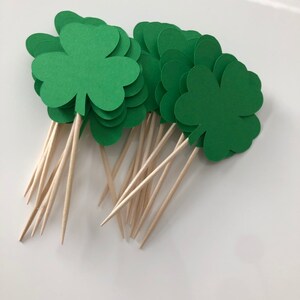 Clover Cupcake Toppers, St Patricks Day Decorarions, Green Cupcake ...