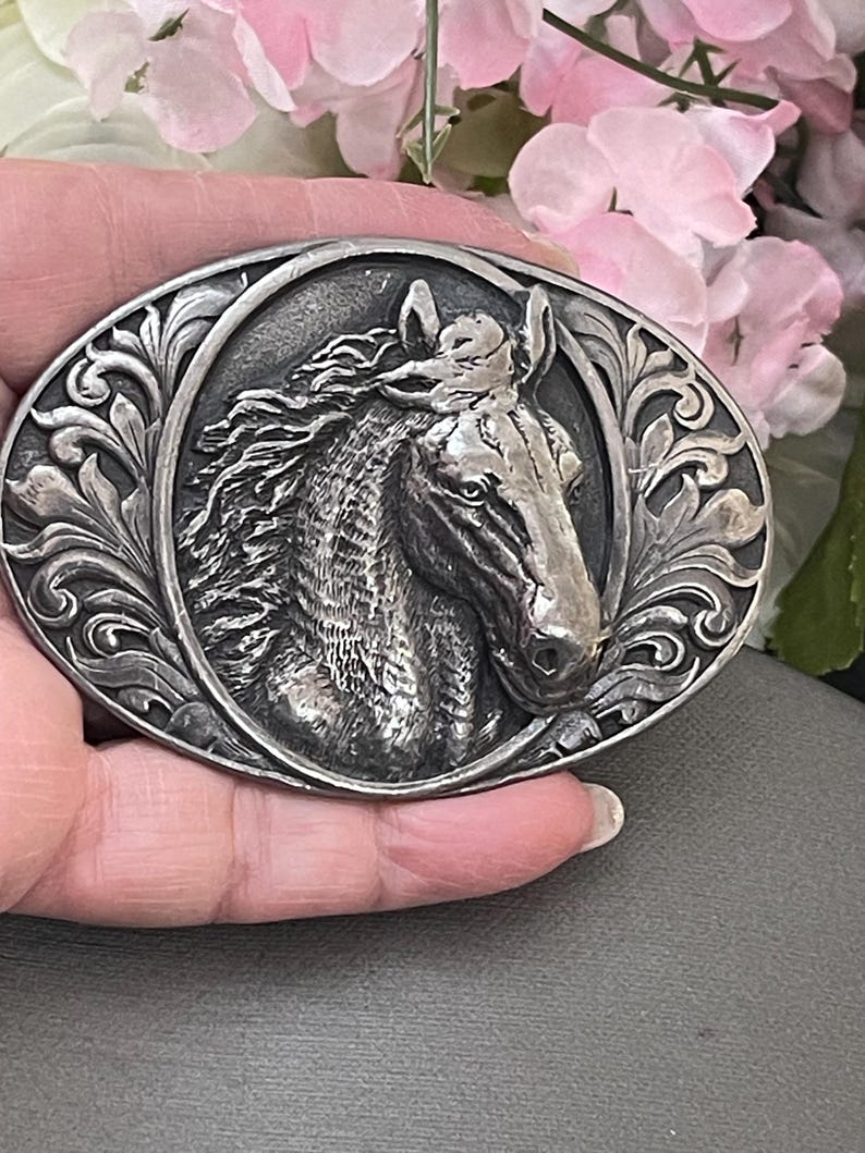 Vintage Gray Pewter Color Western Scroll Horse 3D Design 90s Bergamot ...