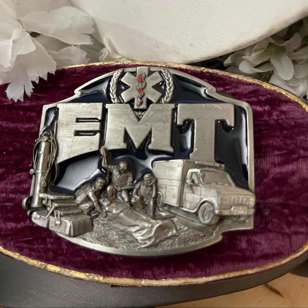 Vintage EMT Metal and Enamel Siskiyou Emergency Medical Team Belt ...