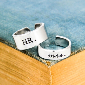 Mr. and Mrs. Ring Set - Valentines Day Gift - Etsy