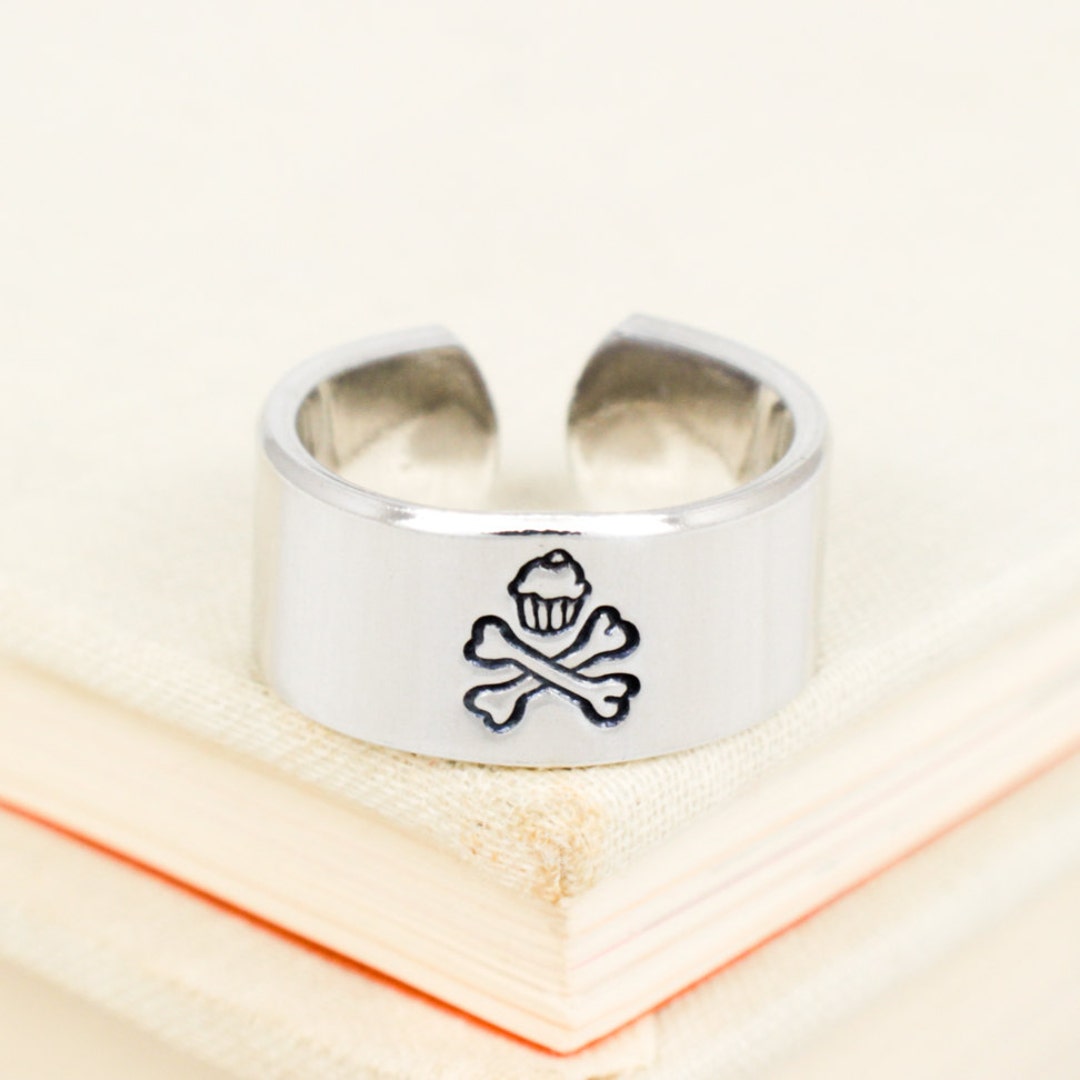 Cupcake and Crossbones Ring, Baker, Baking Jewelry - Etsy