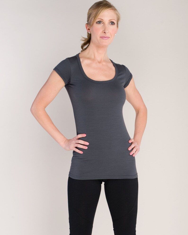 Womens Yoga Clothes - Scoop Neck Short Sleeve T-shirt - Merino Wool ...