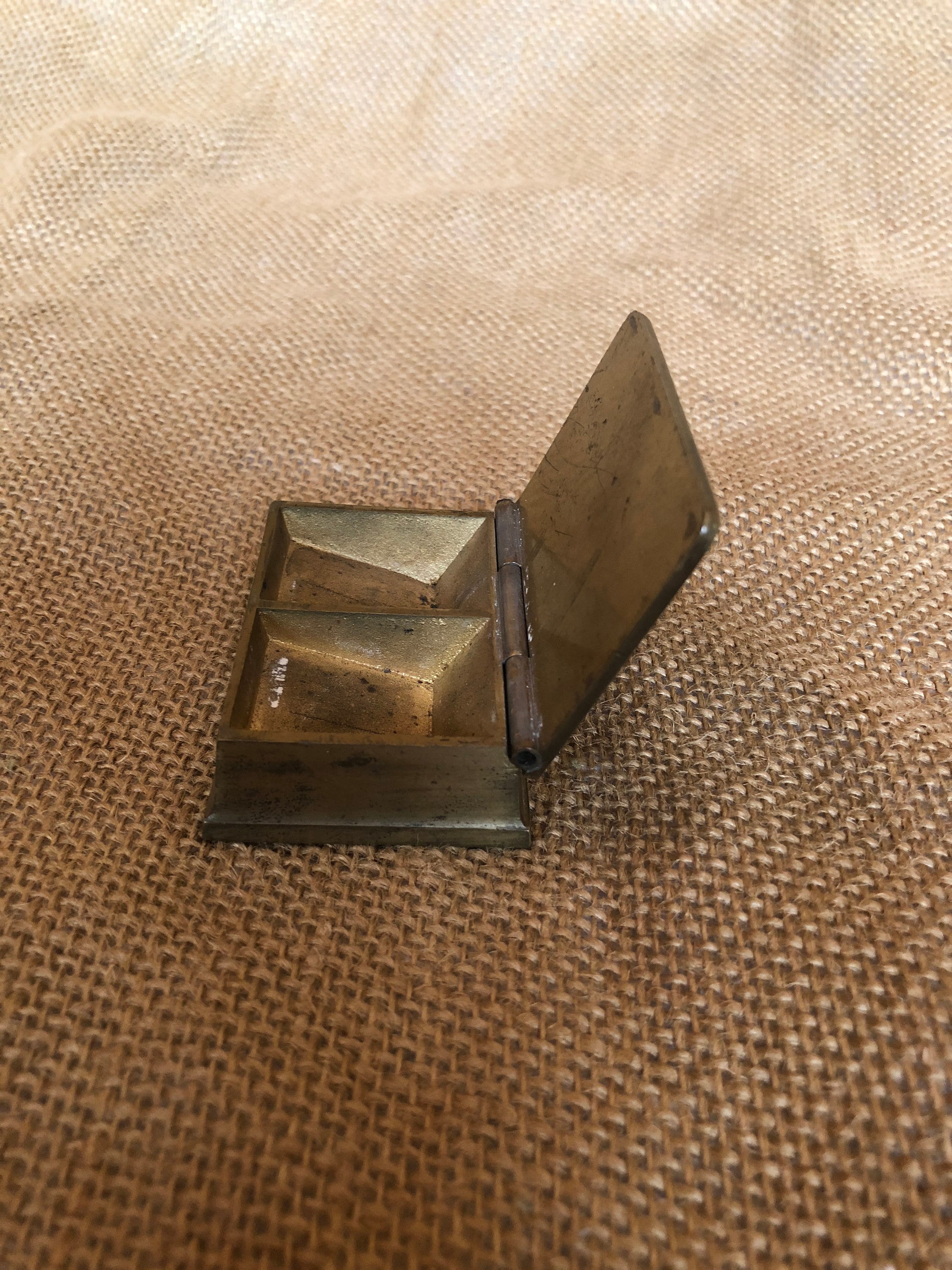 Vintage Bradley Hubbard Mfg Co brass stamp holder box | Etsy