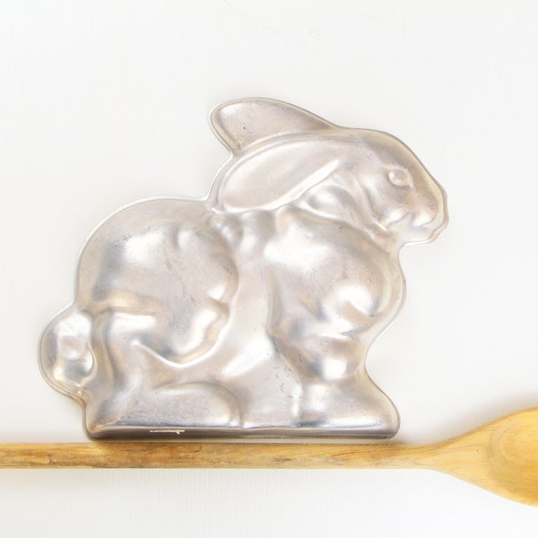 Rabbit Cake Pan - Etsy