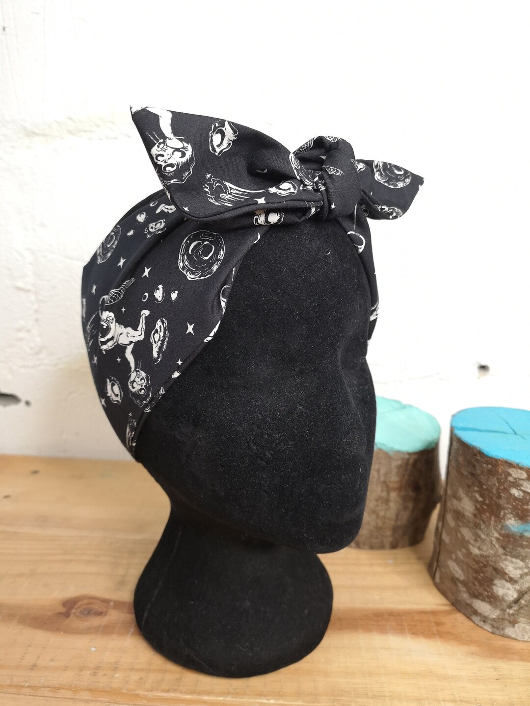 Astronauts in Space Catching the Moon Black Head Scarf Hair Wrap Pin up ...