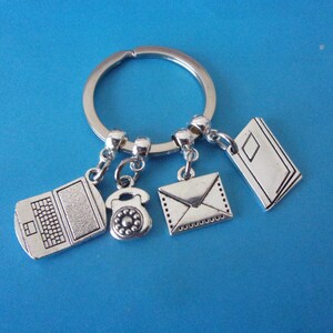 Secretary Keychain Administrative Assistant Keyring Office Receptionist ...