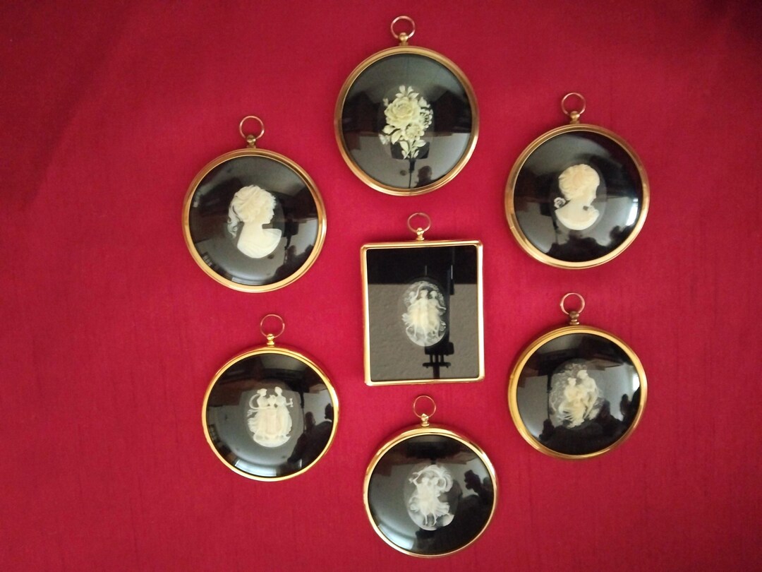 Vintage Peter Bates Miniature Cameo Wall Art - Collectible Gallery ...