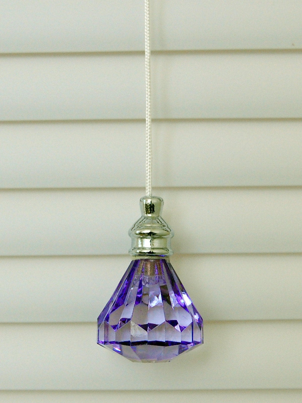 Set of 2 Acrylic Crystal Diamond Window Blinds Shade Pulls | Etsy