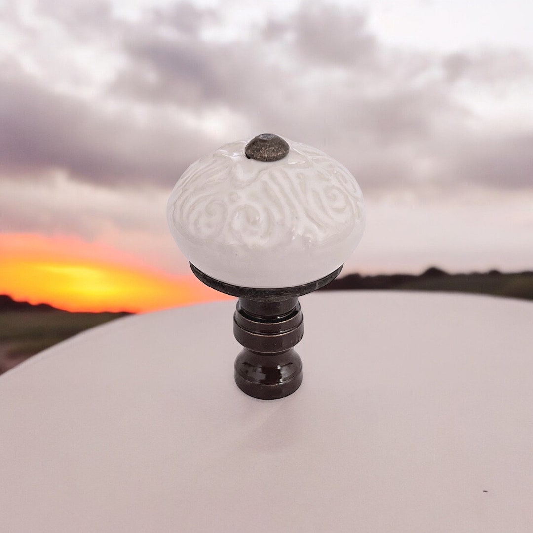 Set of 2 Gorgeous Porcelain Lamp Shade Finials, Harp Toppers - 2" Tall ...