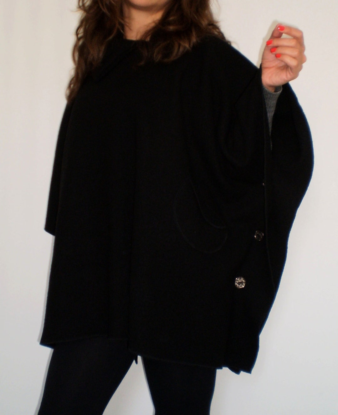 Ultra Comfortable Warm Knitted Poncho With Side Buttons & Nara PV006 ...