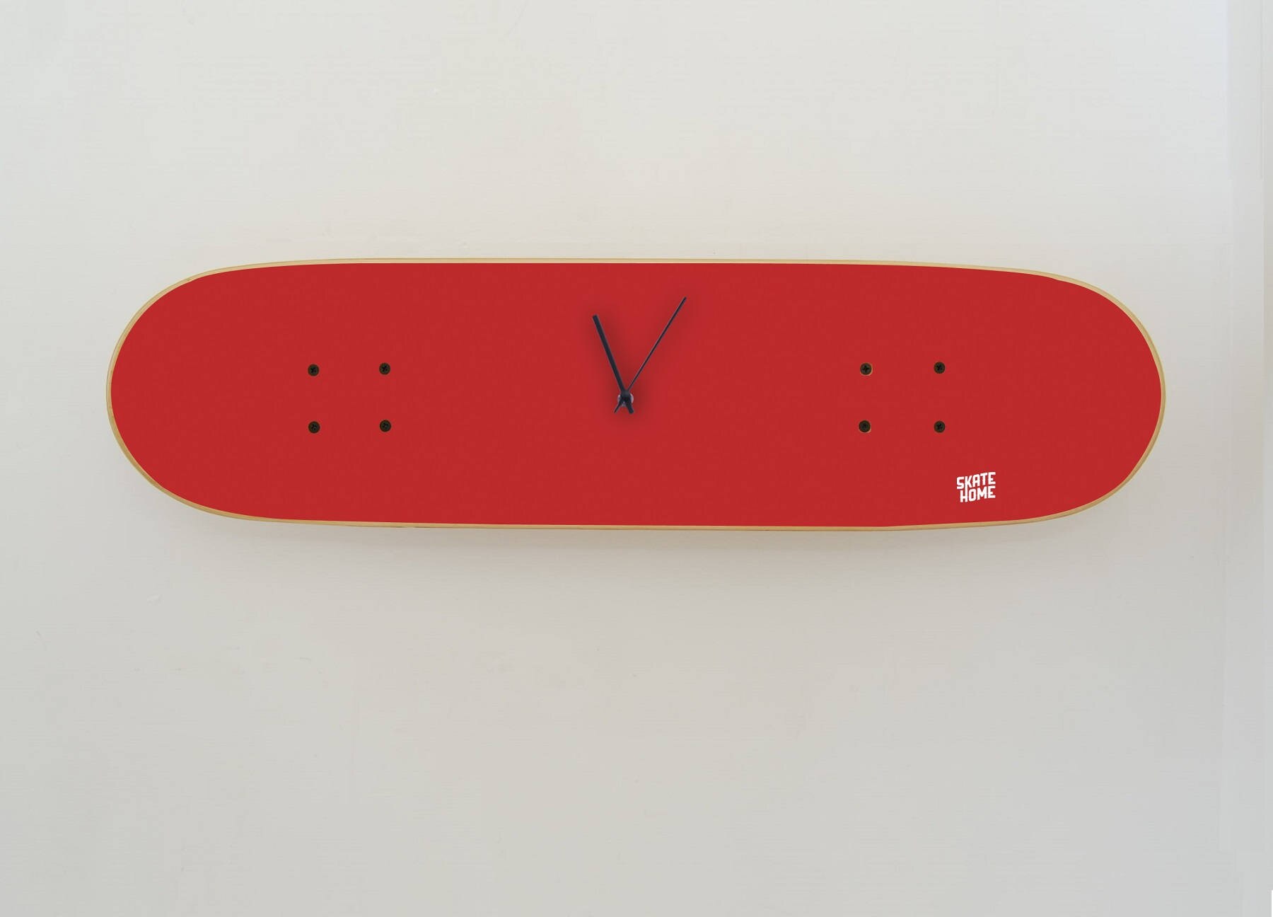 Skateboard Clock, Gift Idea for Skaters Perfect for Bedroom or Office ...