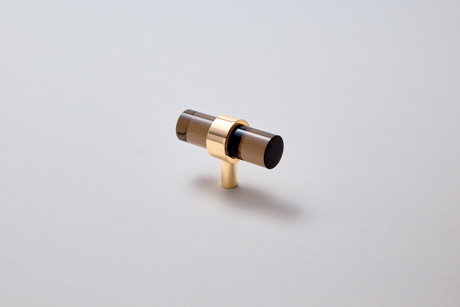 Lucite Drawer Toggle Dark Smoke - Straight Post - 3/4 DIA - Lucite ...