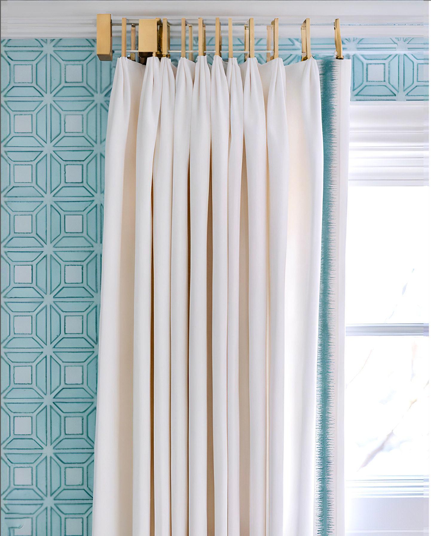 Luxholdups Lucite Rectangular Curtain Rod in Custom Length, Lucite ...