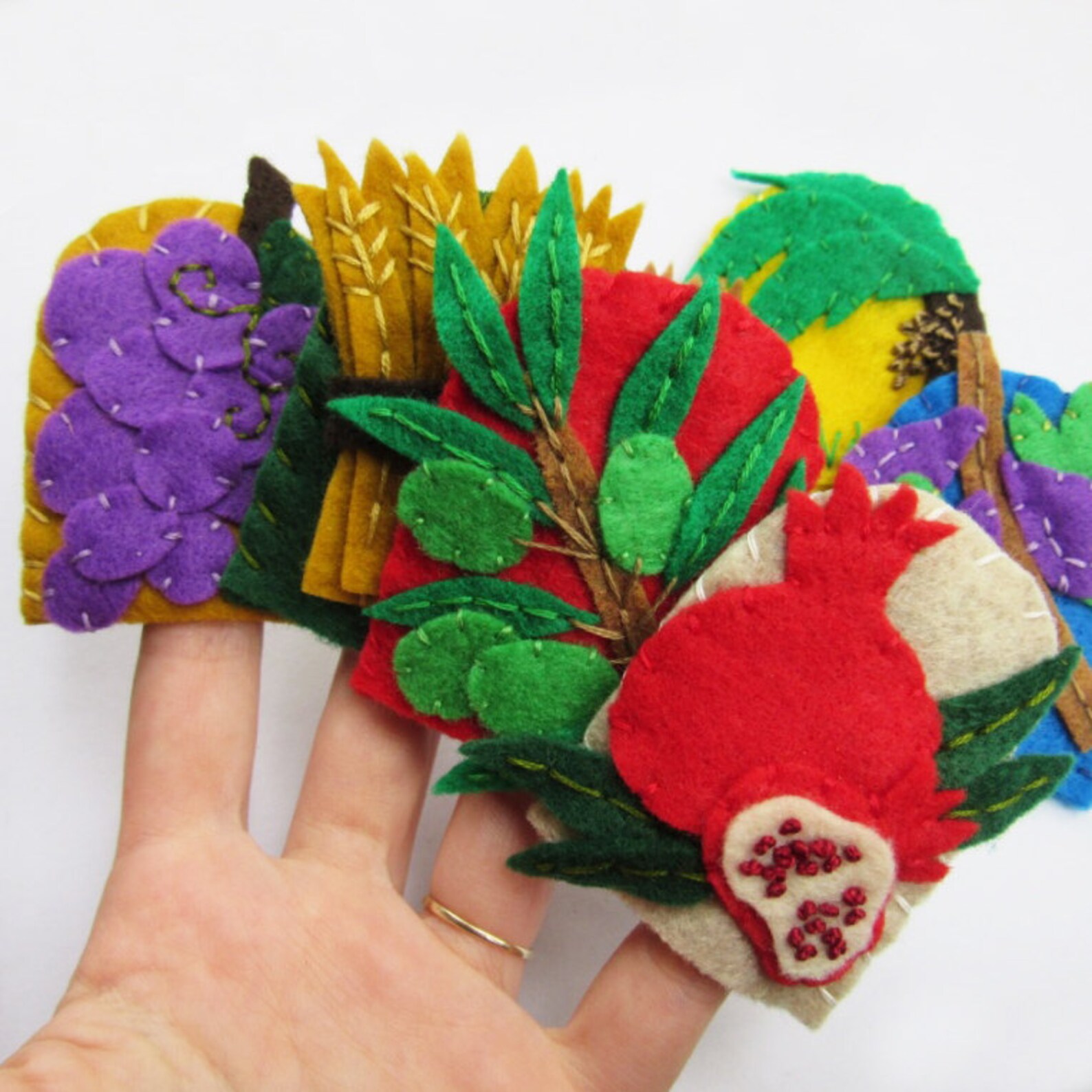 The Biblical Feast of First Fruit Pattern Bikkurim Finger Puppets Set ...
