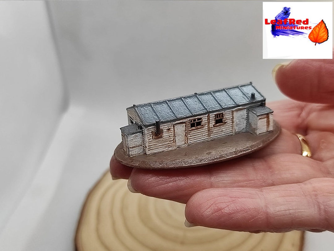 Miniature Model Building Workshop for Model Railroad Railway or Room ...