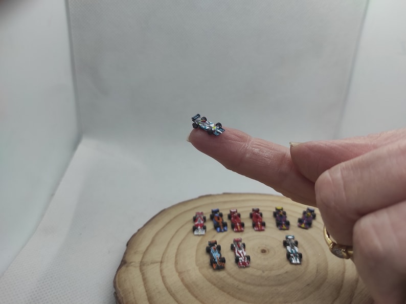 FORMULA 1 0.67" (17mm) Game Custom TOKEN Assortmen Pieces, Table Games ...
